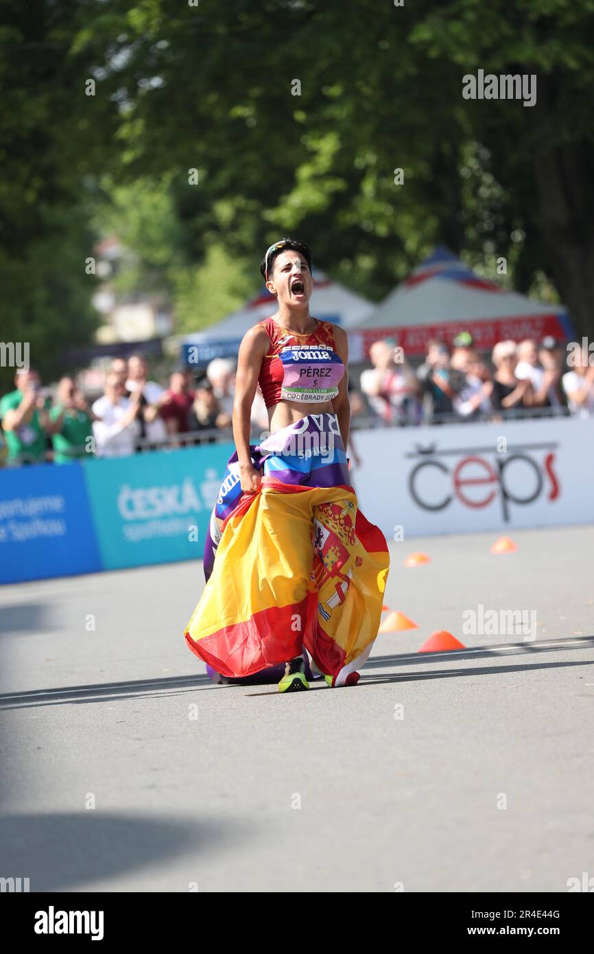 María PÉREZ celebrating after breaking the World Record in the 35km Walk at the European Race ...