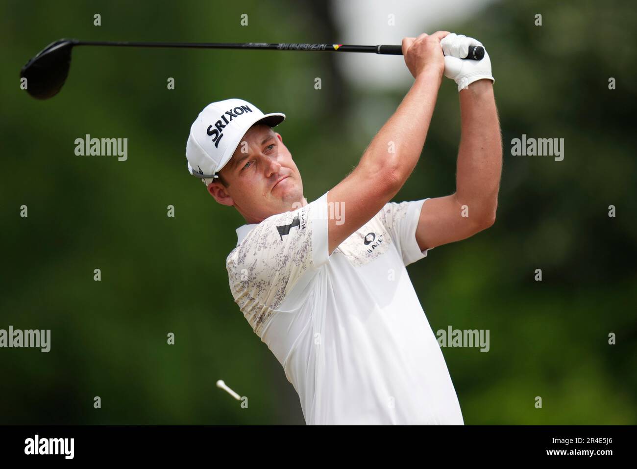 Andrew Putnam hits a tee shot on the third hole during the third round ...