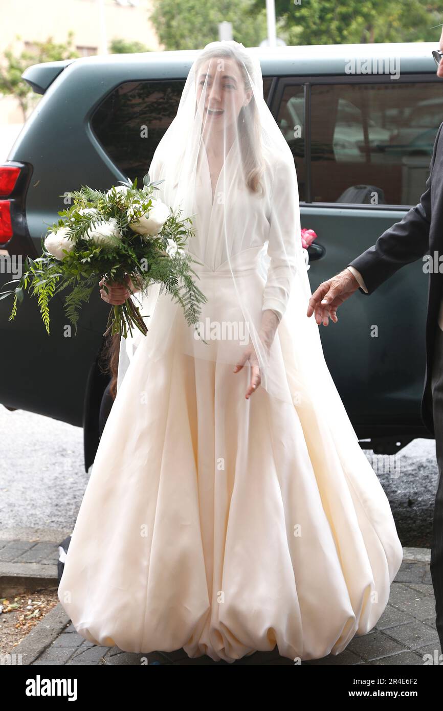 Victoria Montes Suelves on her arrival at the Church of the Holy Spirit ...