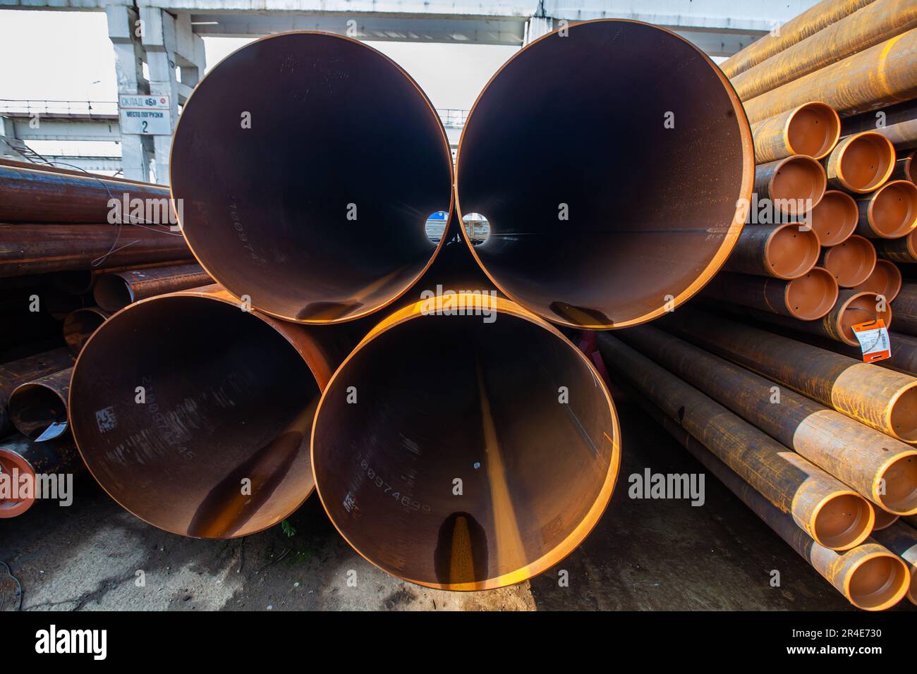 Steel pipe storage hi-res stock photography and images - Alamy