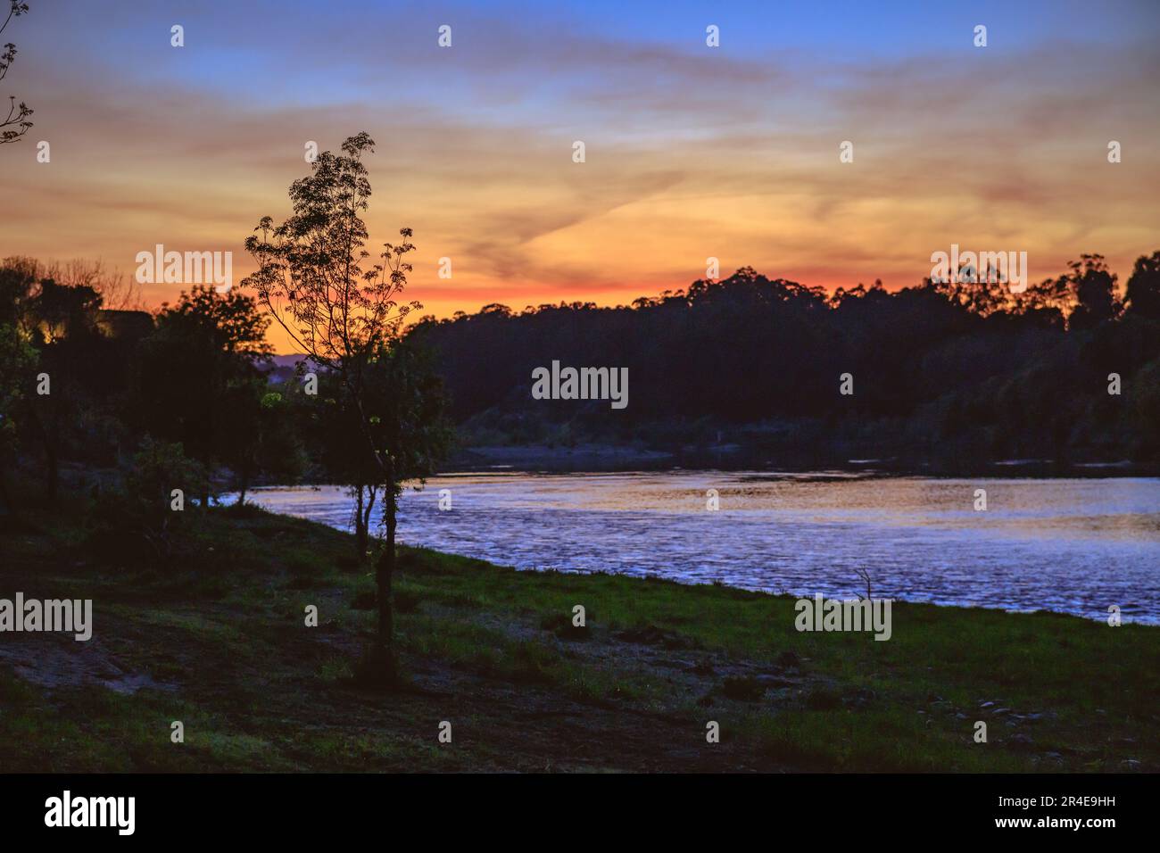 The mino river hi-res stock photography and images - Alamy