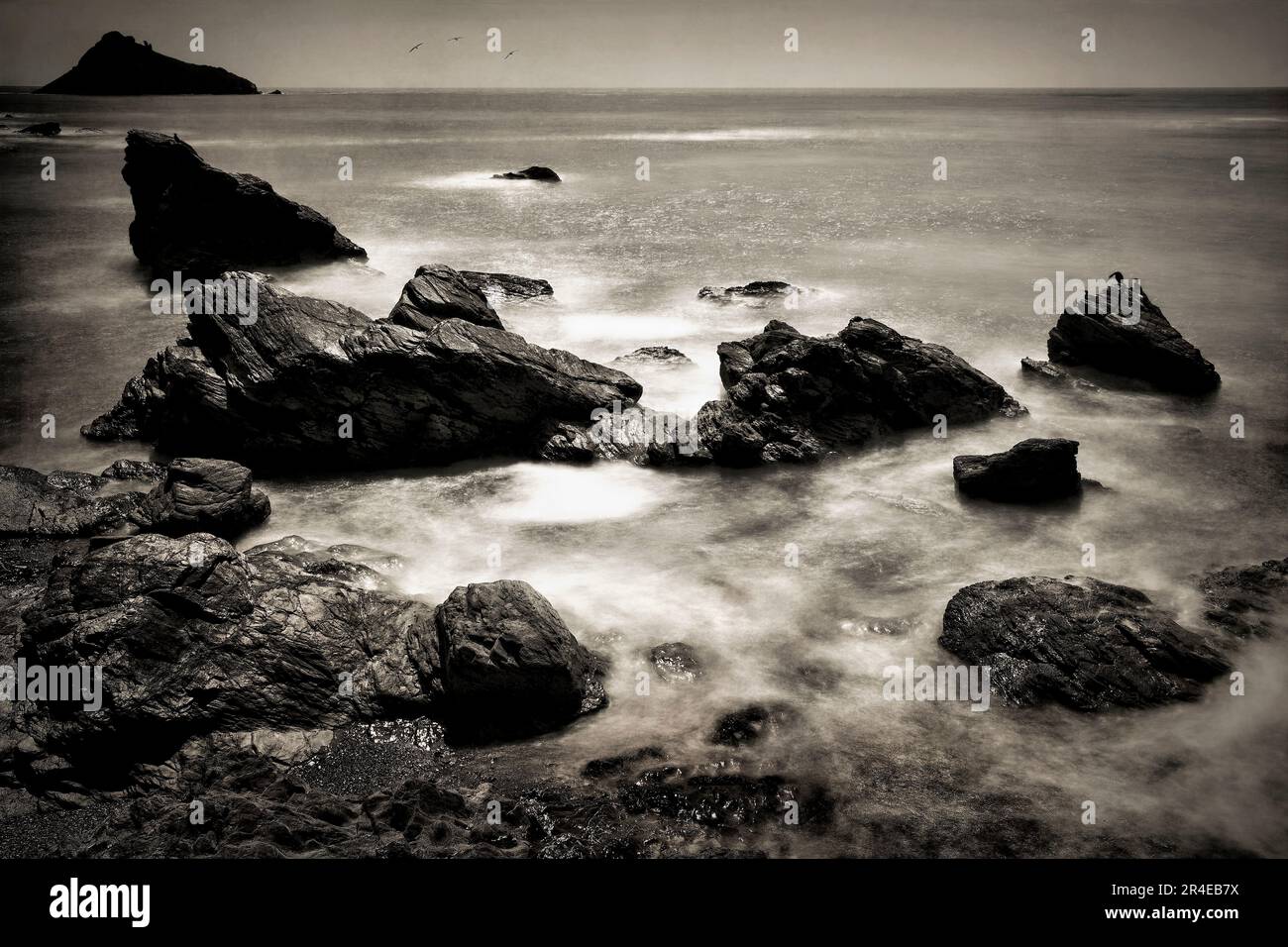 GB - DEVON: Rocky beach at Meadfoot near Torquay with Thatcher Rock in ...