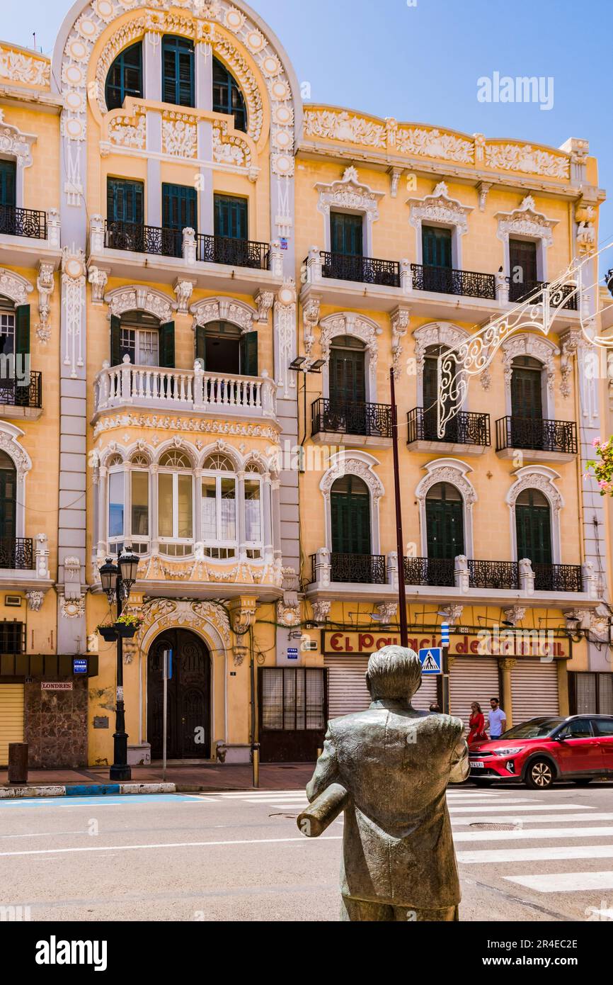 The architect Enrique Nieto in front of one of his most beautiful ...
