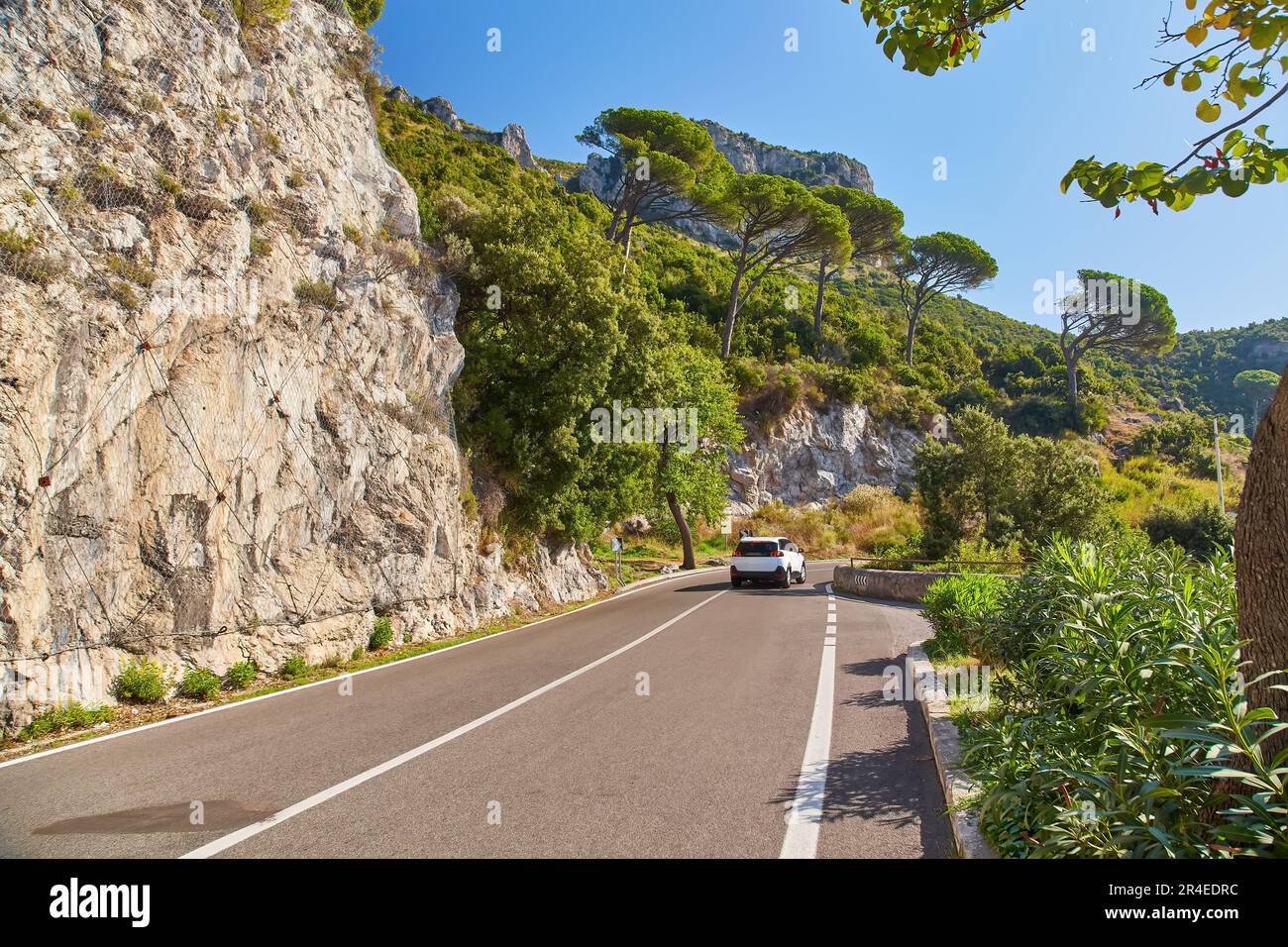 The road along the Amalfi Coast. Italy Stock Photo - Alamy