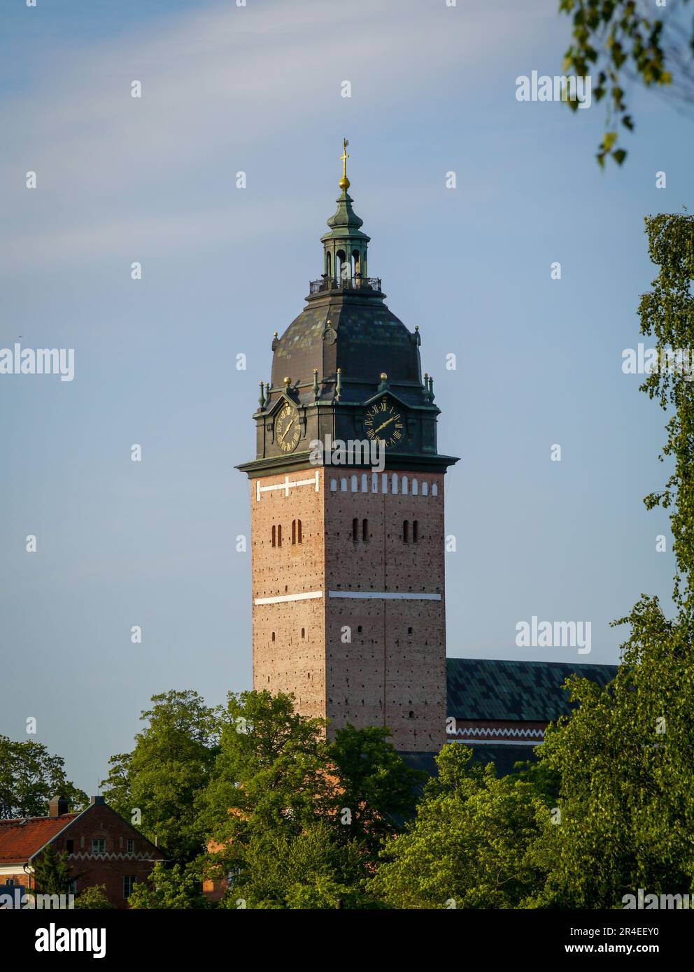 Low angle of clock hi-res stock photography and images - Alamy