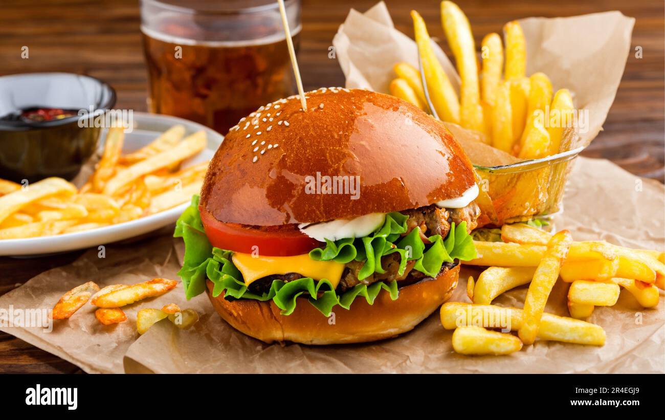 Golden fries sesame burgers hi-res stock photography and images - Alamy