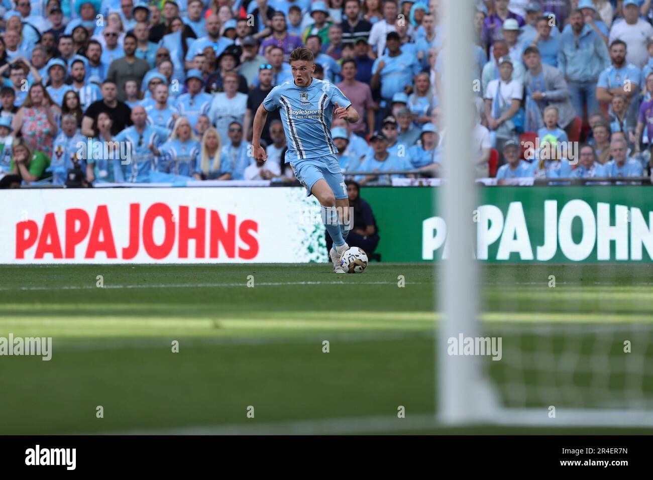 Viktor gyokeres coventry city hi-res stock photography and images - Alamy