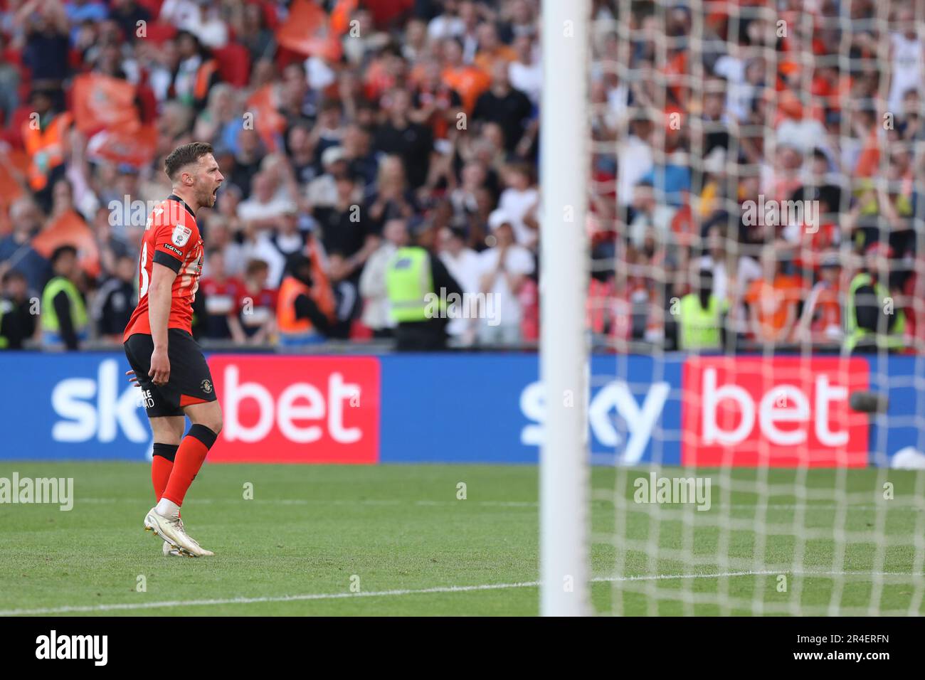 London, UK. 27th May, 2023. Jordan Clark of Luton Town celebrates ...
