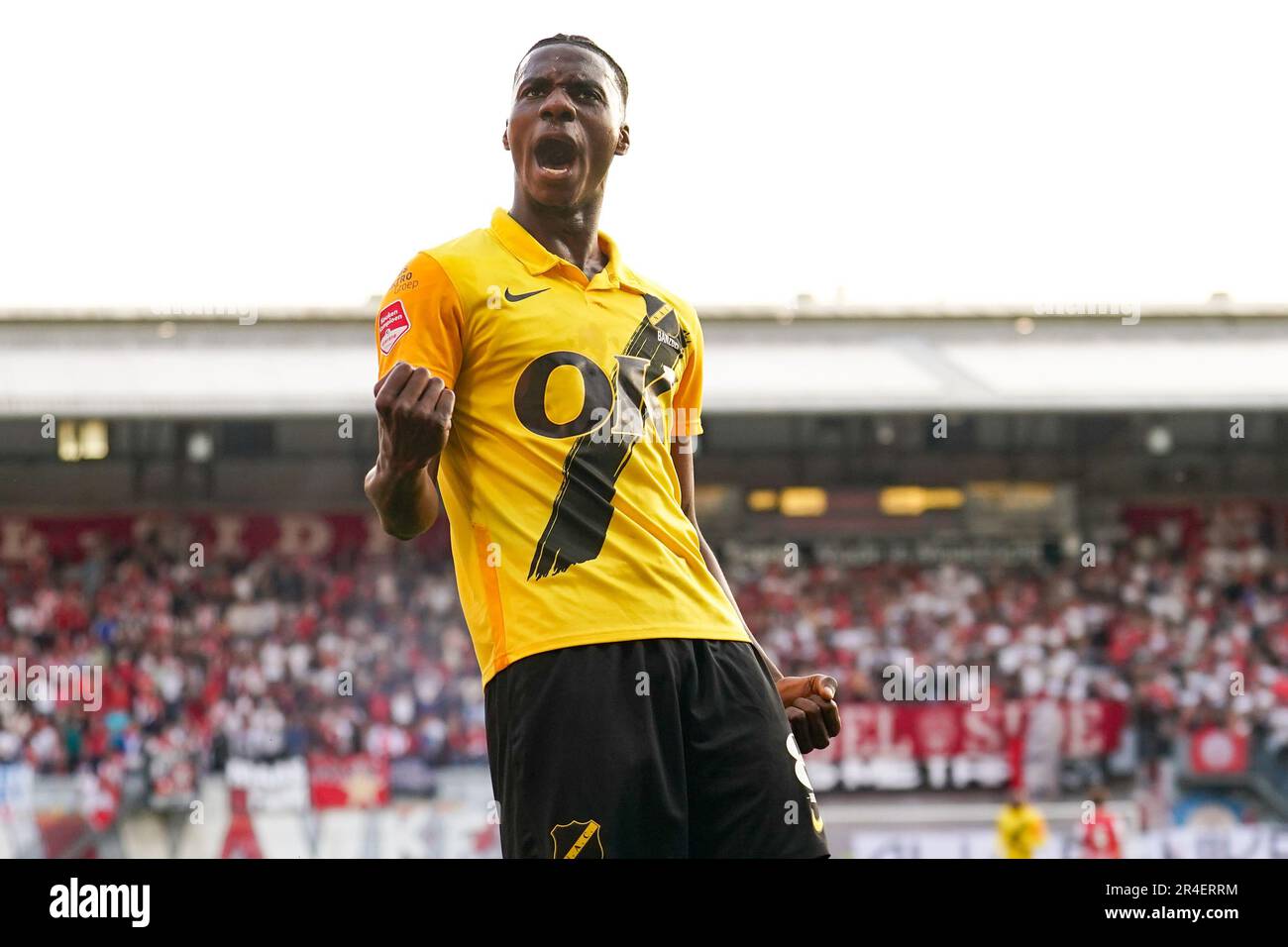 MAASTRICHT, NETHERLANDS - MAY 27: Ezechiel Banzuzi of NAC Breda ...