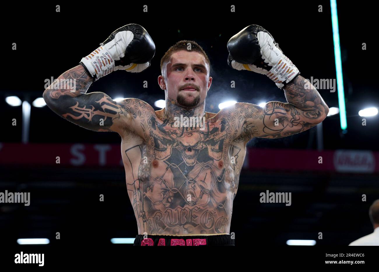 Mace Ruegg celebrates victory against Dean Dodge in the Lightweight ...