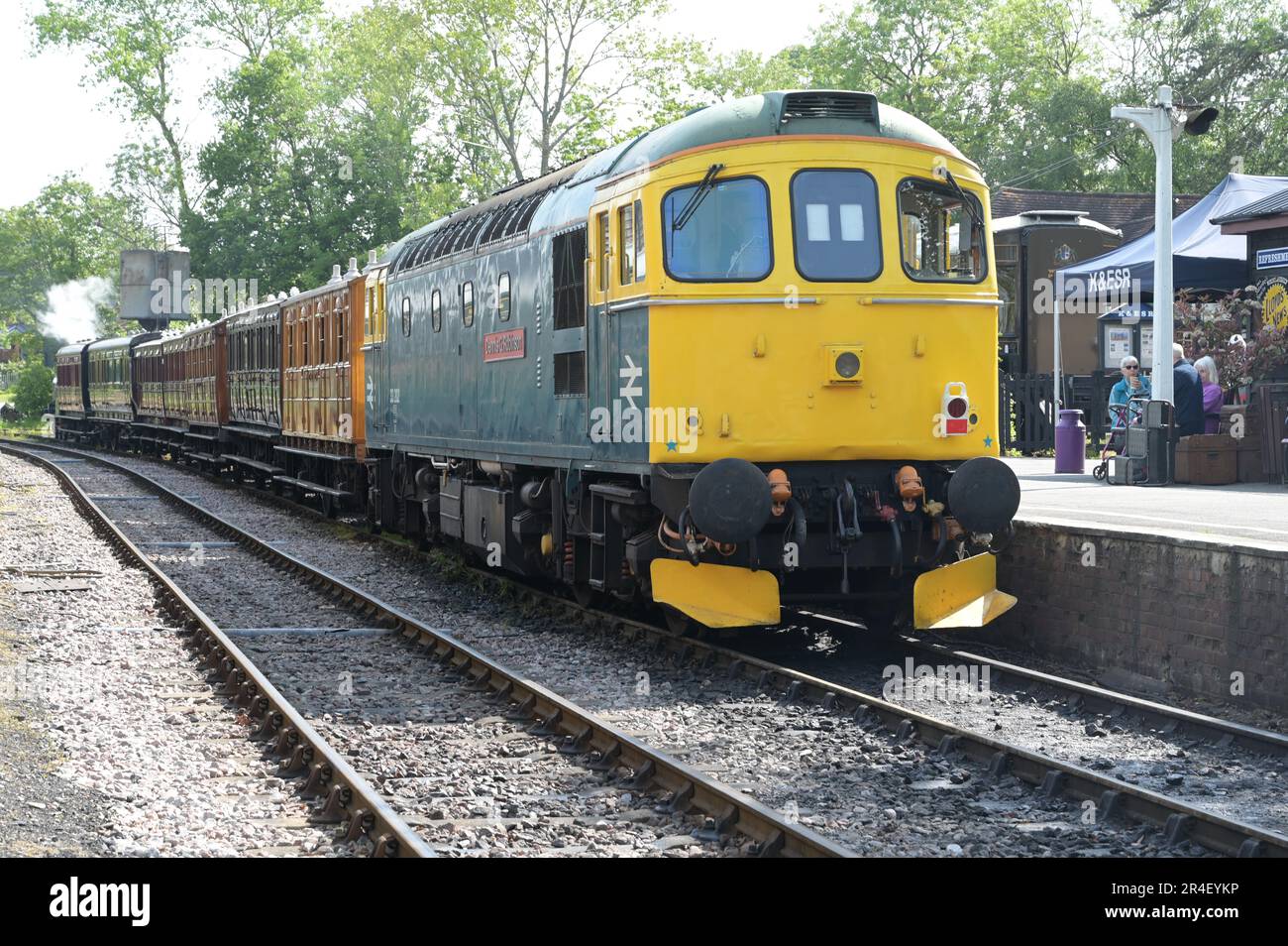 A class 33 at Tenterden station in Kent Stock Photo - Alamy