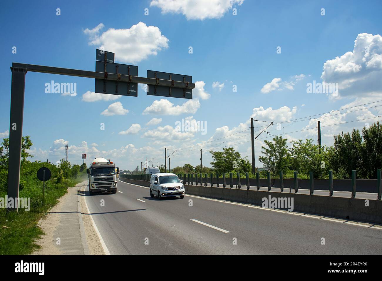 Tunari, Romania - Mai 24, 2023: Heavy trucks on traffic on the ...