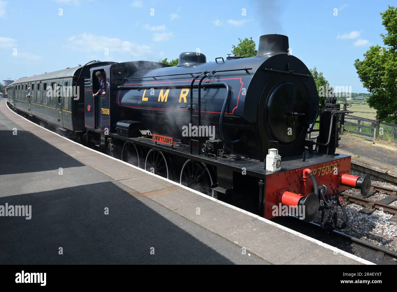 Locomotive No. 75008 "SWIFTSURE" Austerity Class J94 0-6-0ST Stock ...