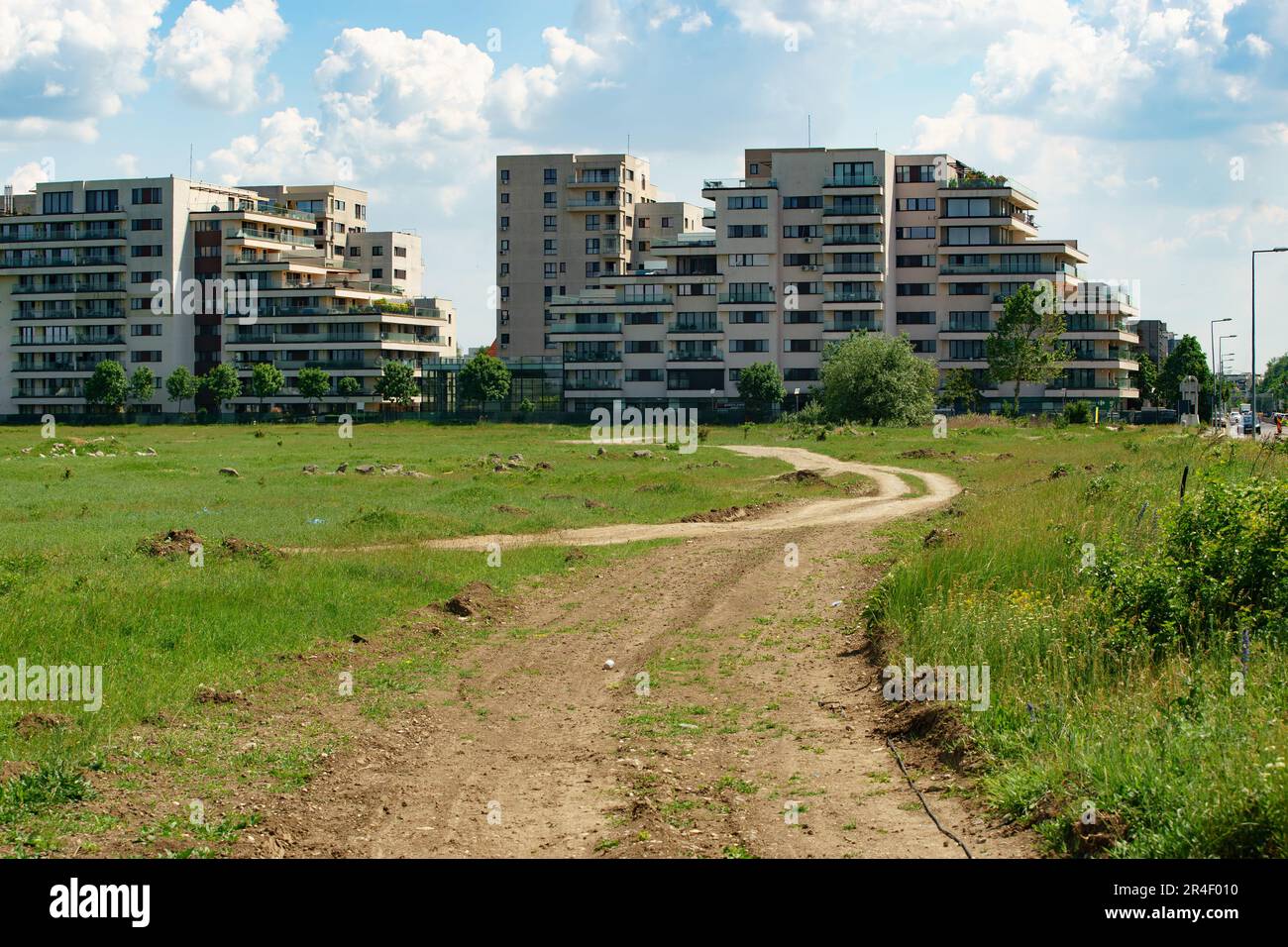 Voluntari, Romania - Mai 24, 2023: An empty parcel of land next to the ...