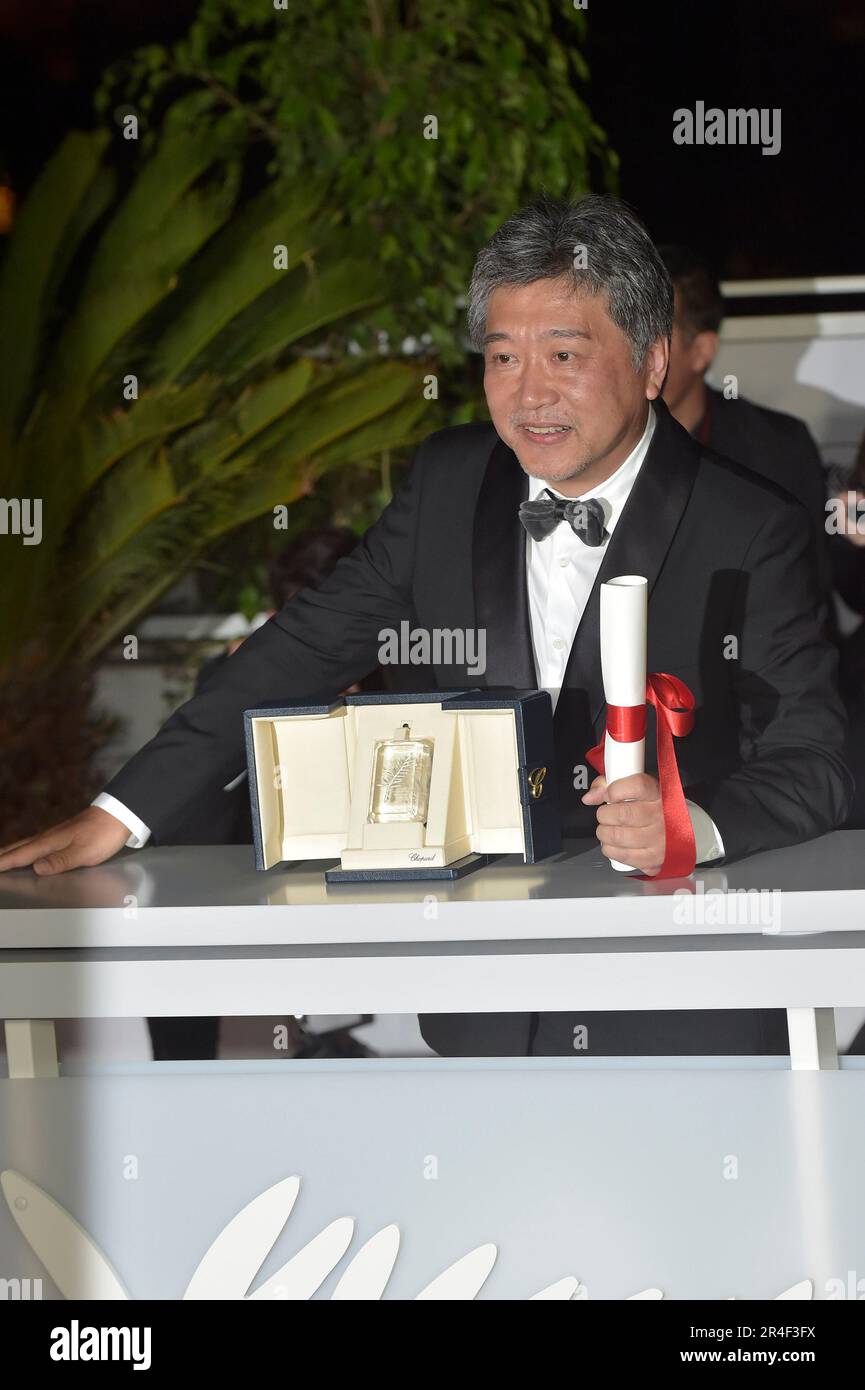 Cannes, France. 27th May, 2023. Hirokazu Koreeda holds the The Award ...