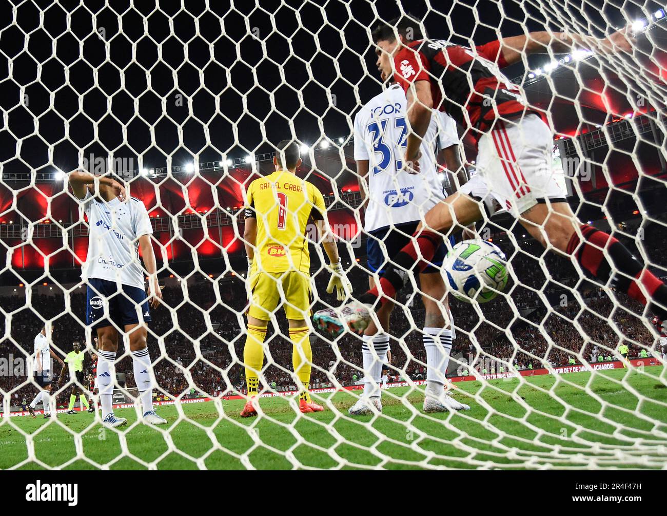 Flamengo vs Cruzeiro, Brazilian Serie A, Maracanã Stadium, Rio de ...