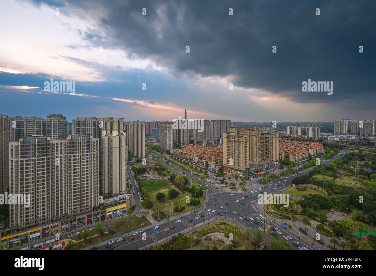Chengdu city china hi-res stock photography and images - Alamy