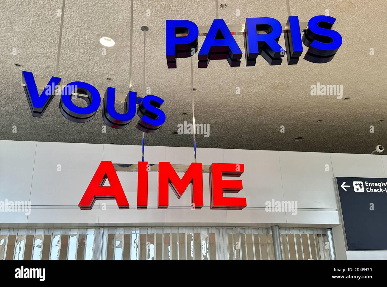 Paris, Paris, France. 25th May, 2023. Paris Vous Aime"" sign: ""” Paris ...