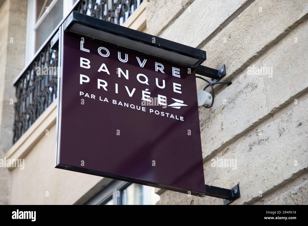 lyon , Aura France - 05 01 2023 : Louvre banque privee by la Banque ...