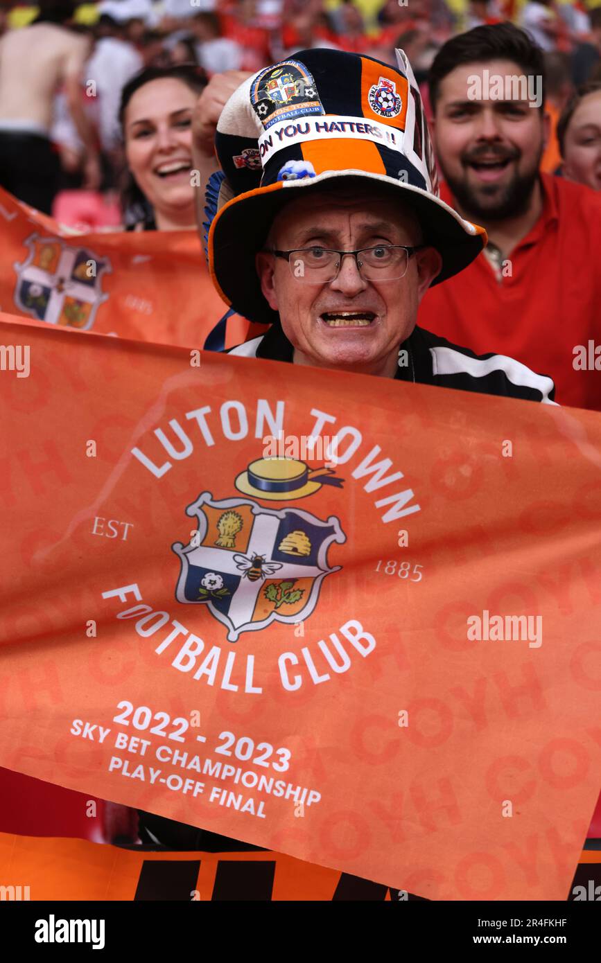 Luton football fan hi-res stock photography and images - Alamy