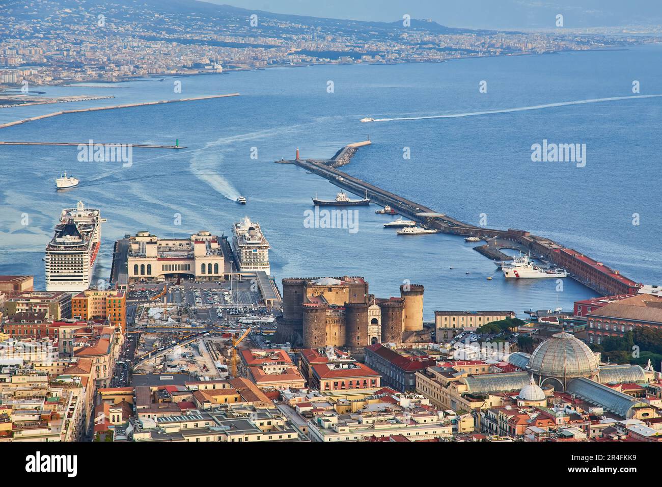 Aerial view of Naples from the Vomero district. You can see Castel Sant ...