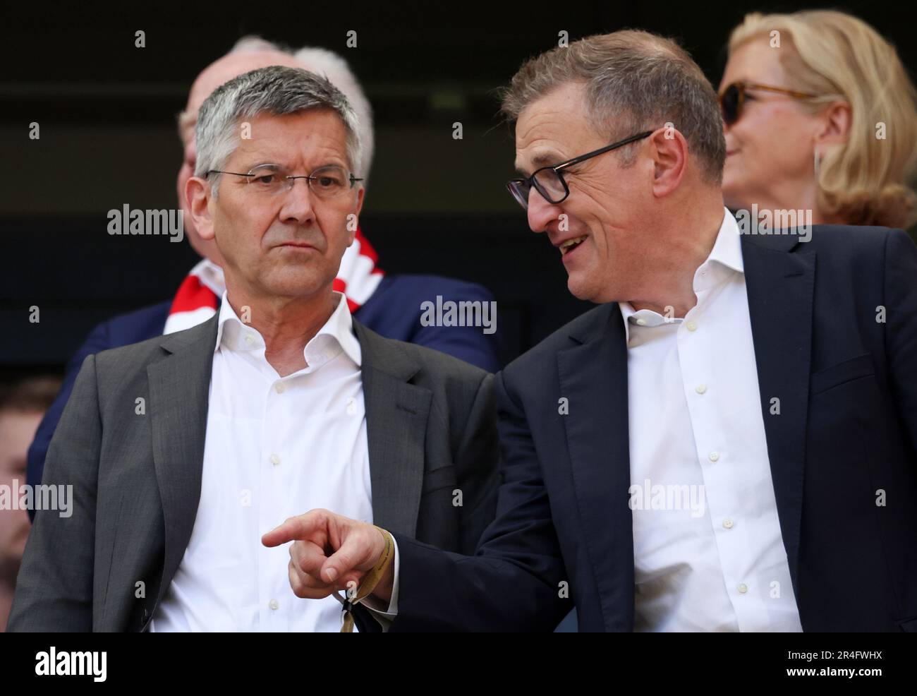 Jan Christian Dreesen FC Bayern MŸnchen Herbert Hainer president of ...