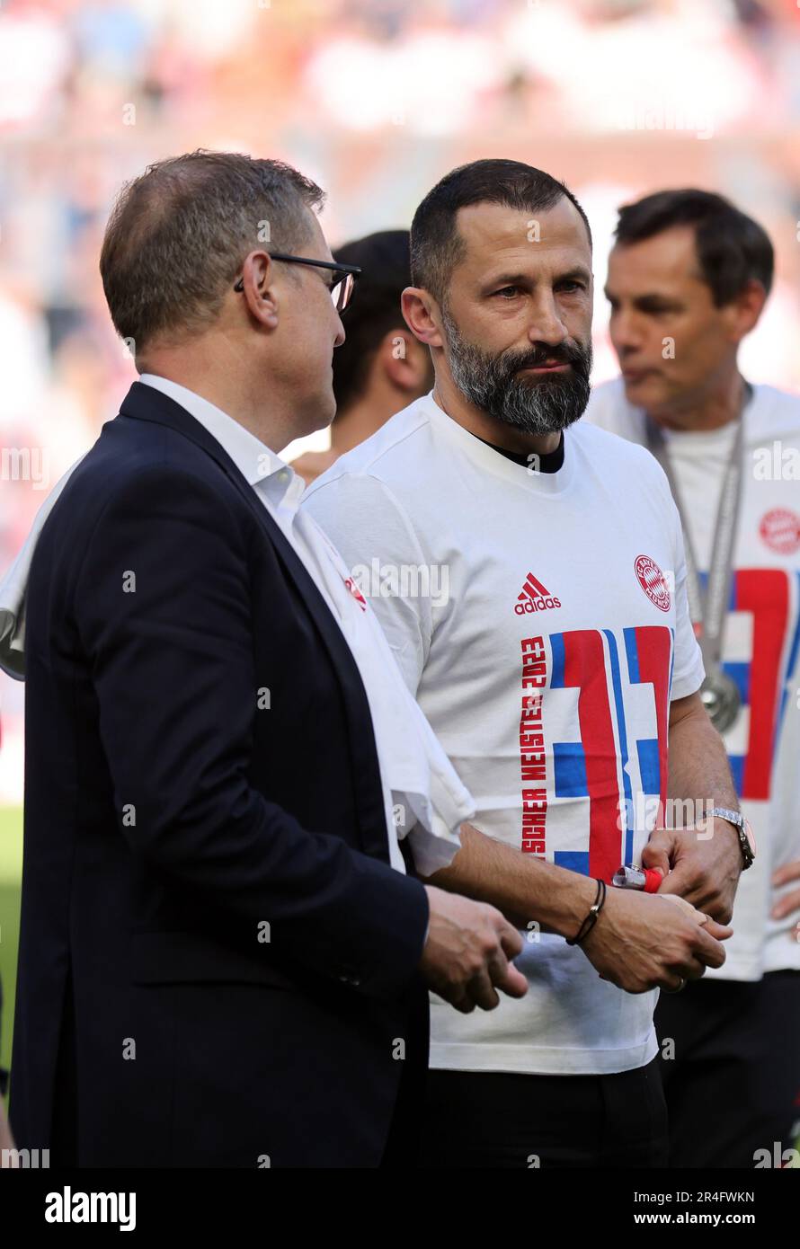 Jan Christian Dreesen FC Bayern MŸnchen und Hasan Salihamidzic Sporting ...