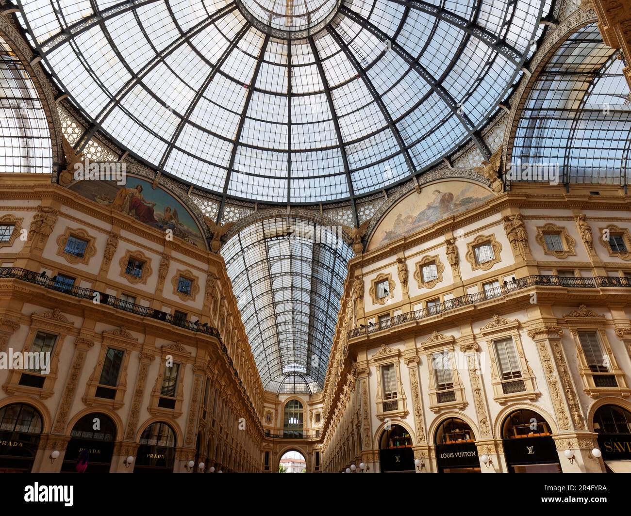 Galleria Vittorio Emanuele II, a famous Shopping Gallery in the city of ...