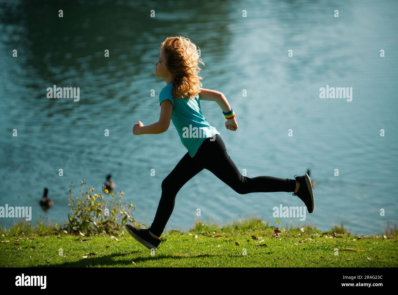 Children running out of sea hi-res stock photography and images - Alamy