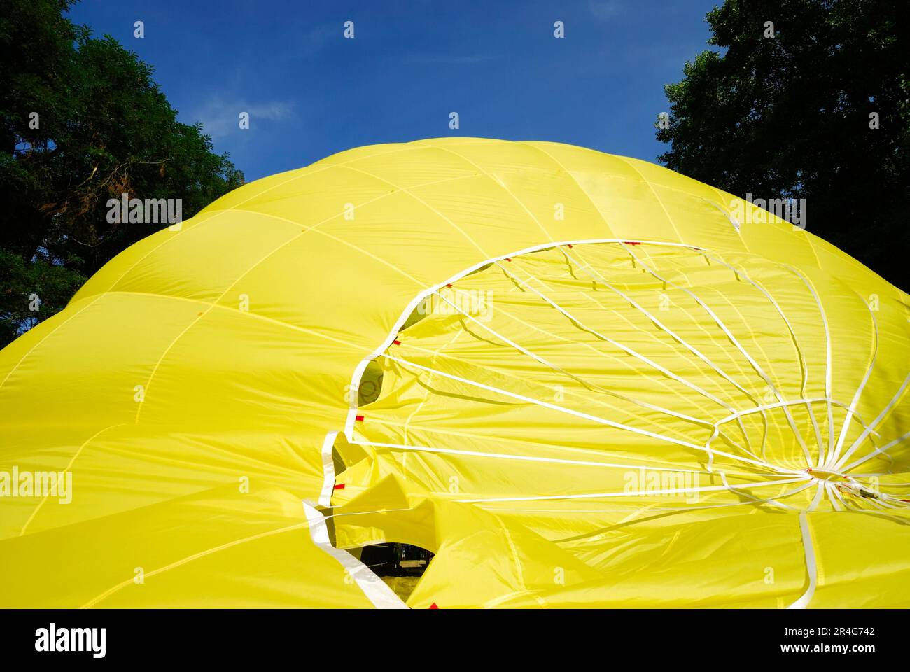 Filling up a hot air balloon Stock Photo - Alamy