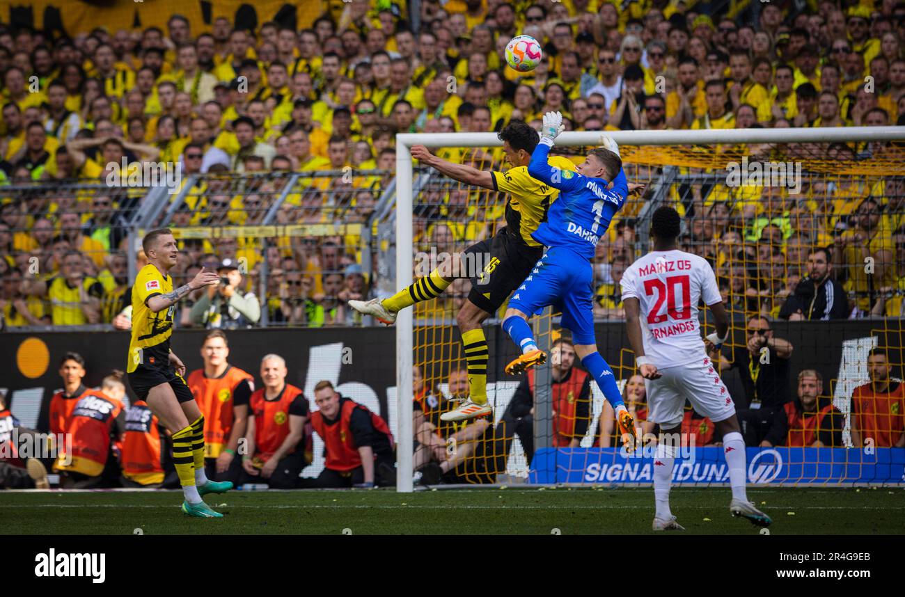 Dortmund, Germany. 27th Mai, 2023. Mats Hummels (BVB), Torwart Finn ...