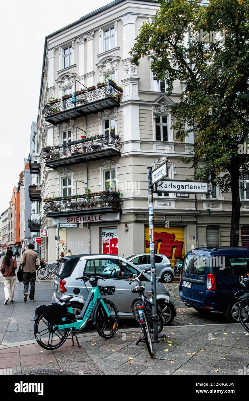 Historic old apartment building, Cnr.Karlsgartenstr. & Hermannstr ...