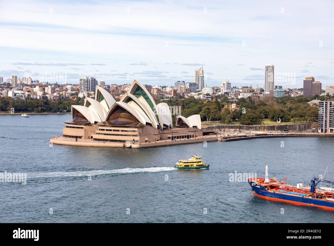 Sydney Opera House and Sydney Harbour with oil tanker vessel on Sydney ...