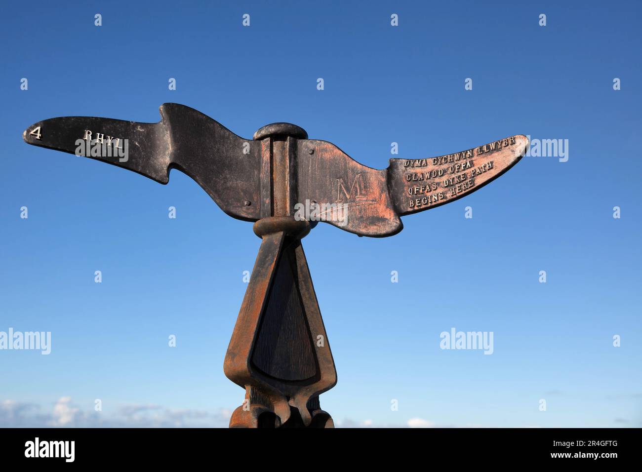 Sign indicating the beginning of Offa's Dyke Path near Prestatyn Stock ...