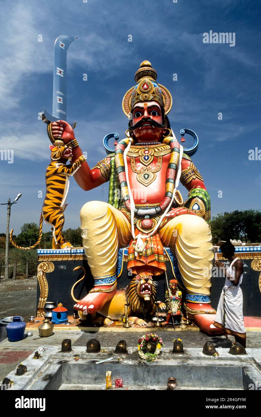 Ayyanar village guardian deity tamil hi-res stock photography and ...