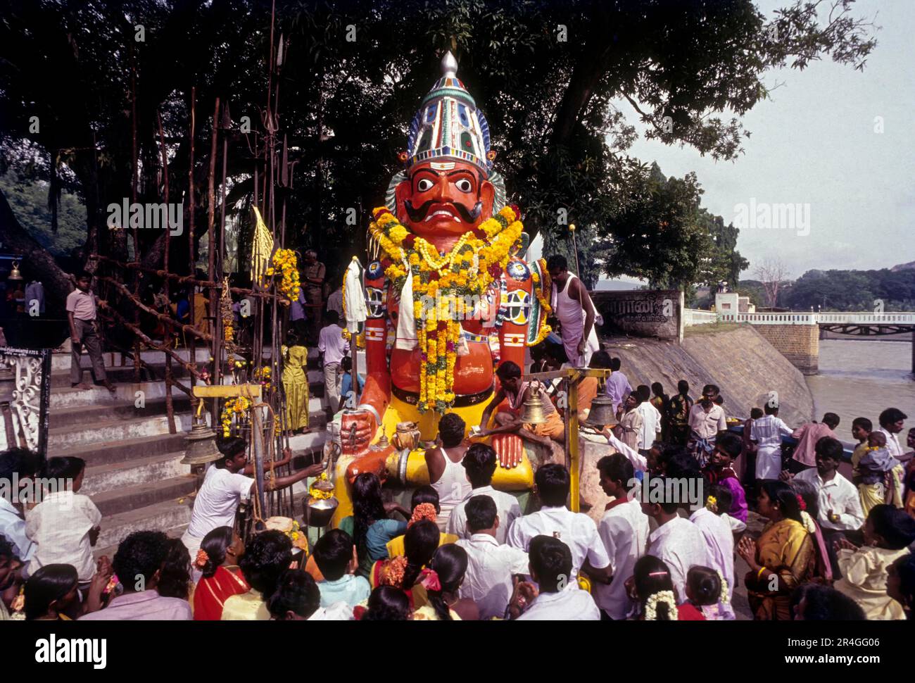 Mettur Temple