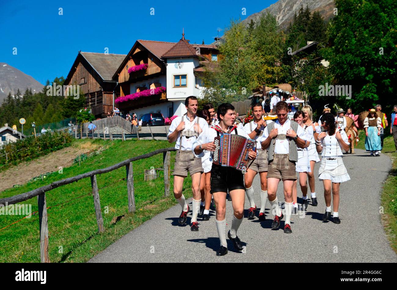 Procession, alpine pasture festival, alpine pasture drive, alpine ...