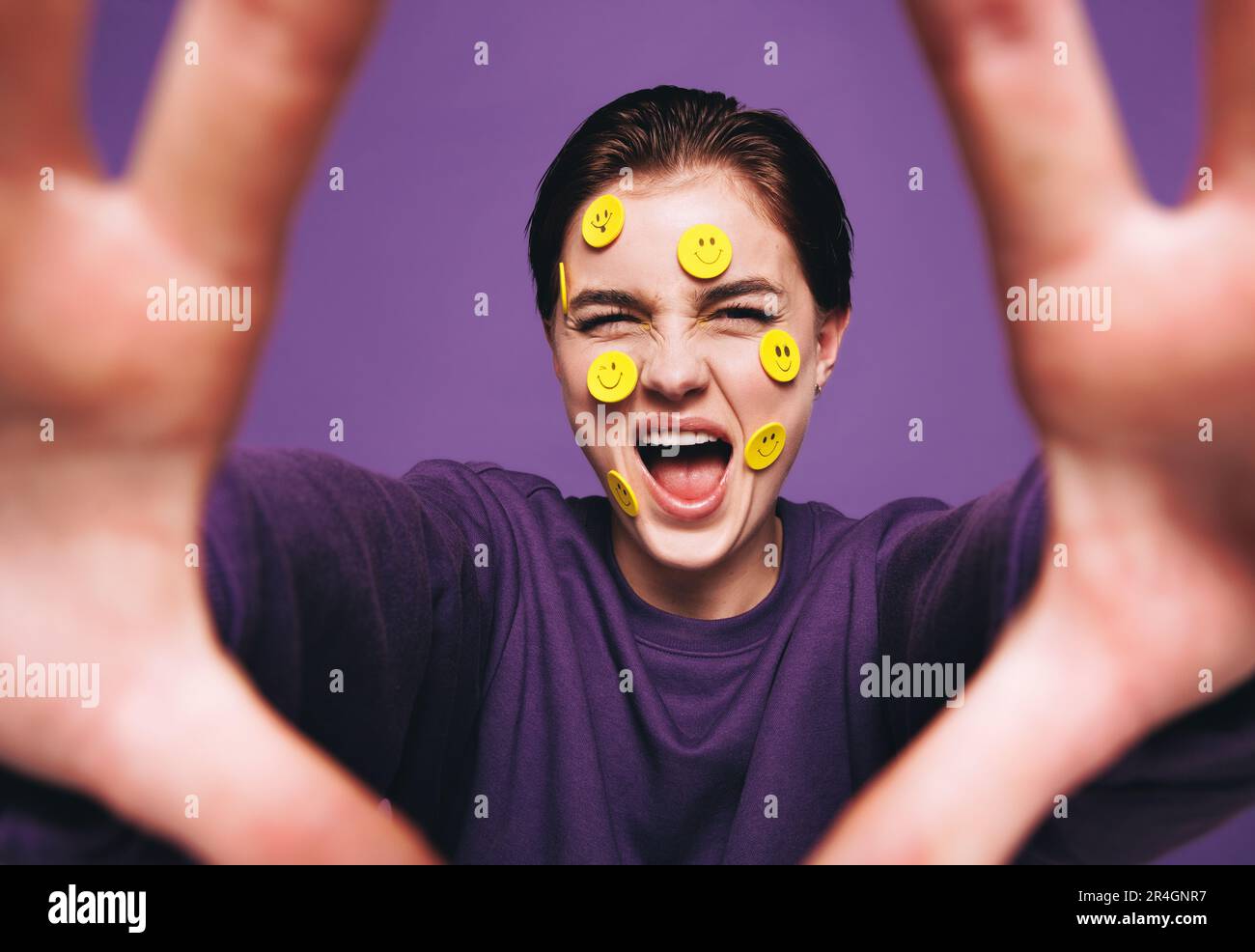 Crazy face emoji hi-res stock photography and images - Alamy
