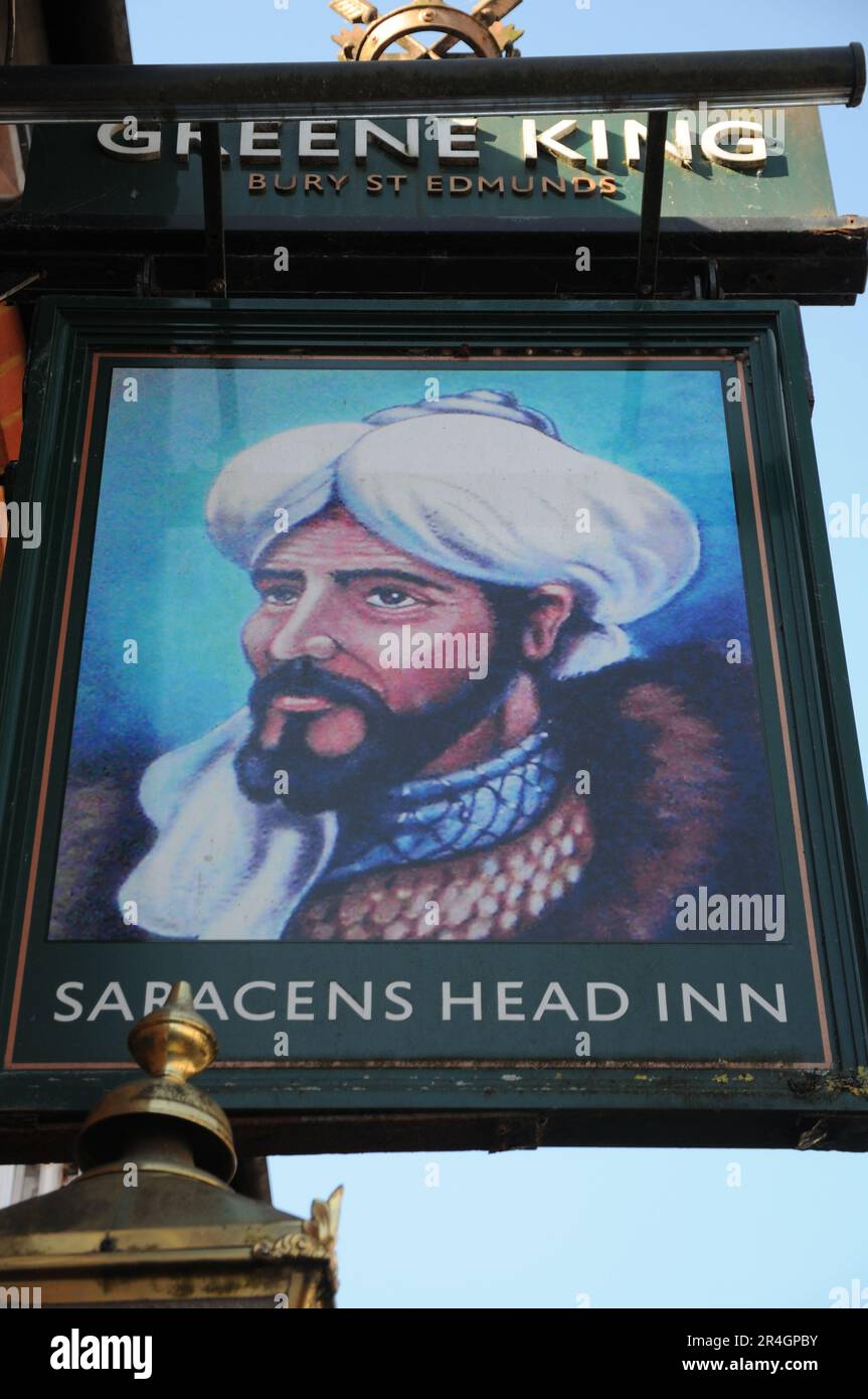Saracens head inn hi-res stock photography and images - Alamy