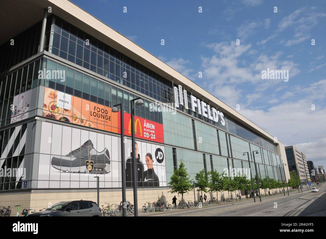 Copenhagen fields mall hi-res stock photography and images - Alamy