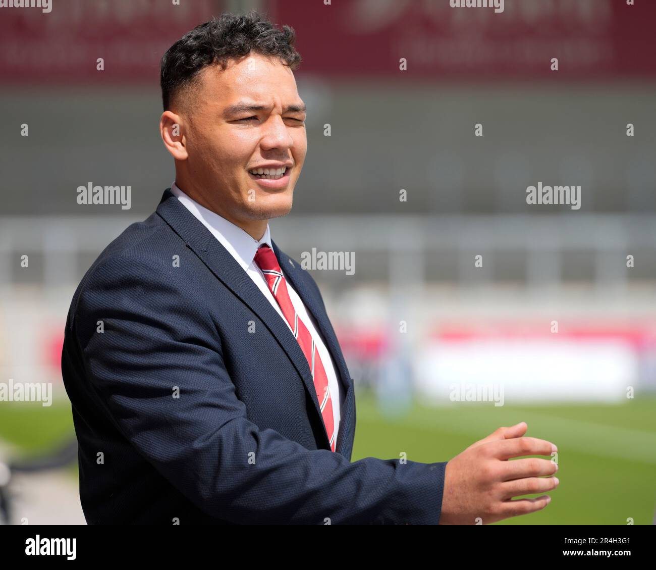 Tyler Dupree #16 of Salford Red Devils inspects the pitch before the ...