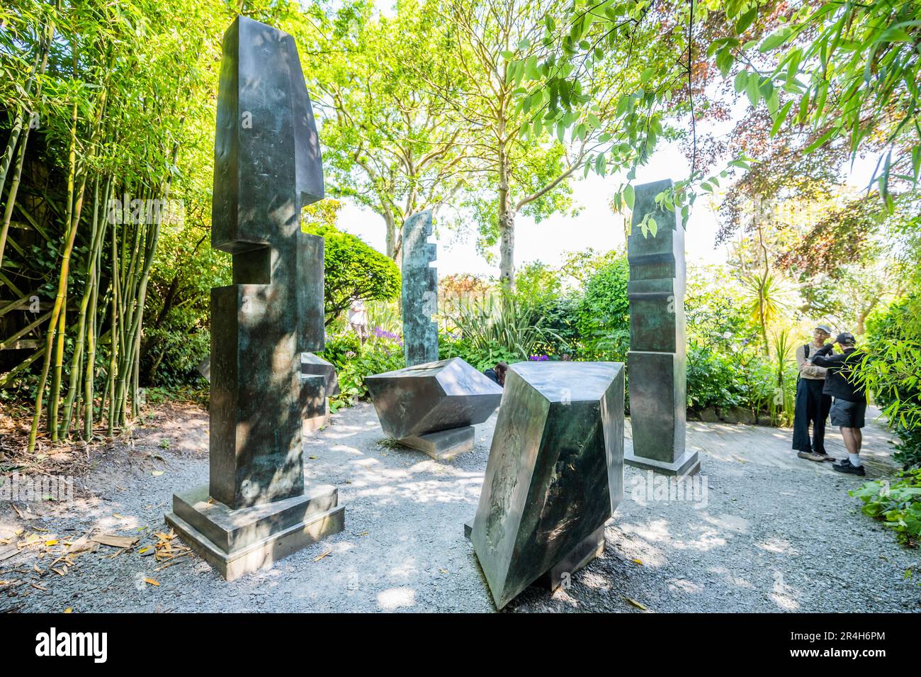 Six Forms (2 × 3) 1968. Bronze - The Barbara Hepworth Museum and ...