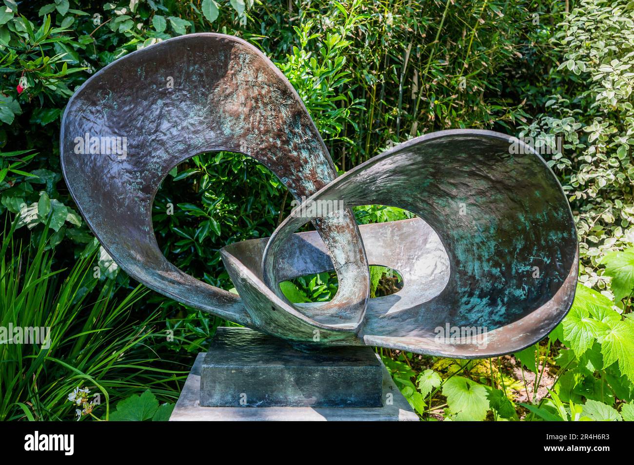 Coré 1955-6, cast 1960. Bronze from marble original - The Barbara ...