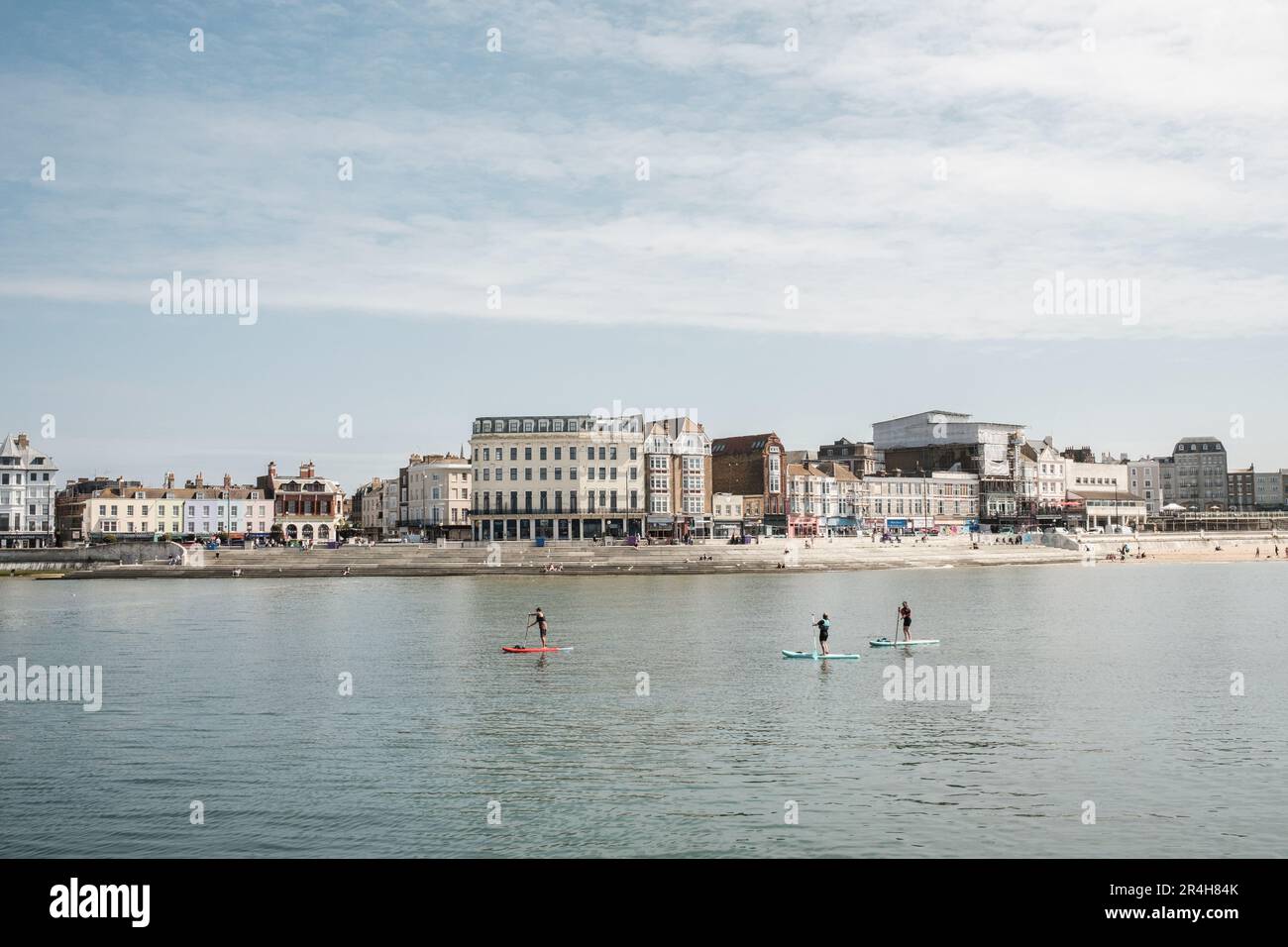 The beach and town view of margate hi-res stock photography and images ...