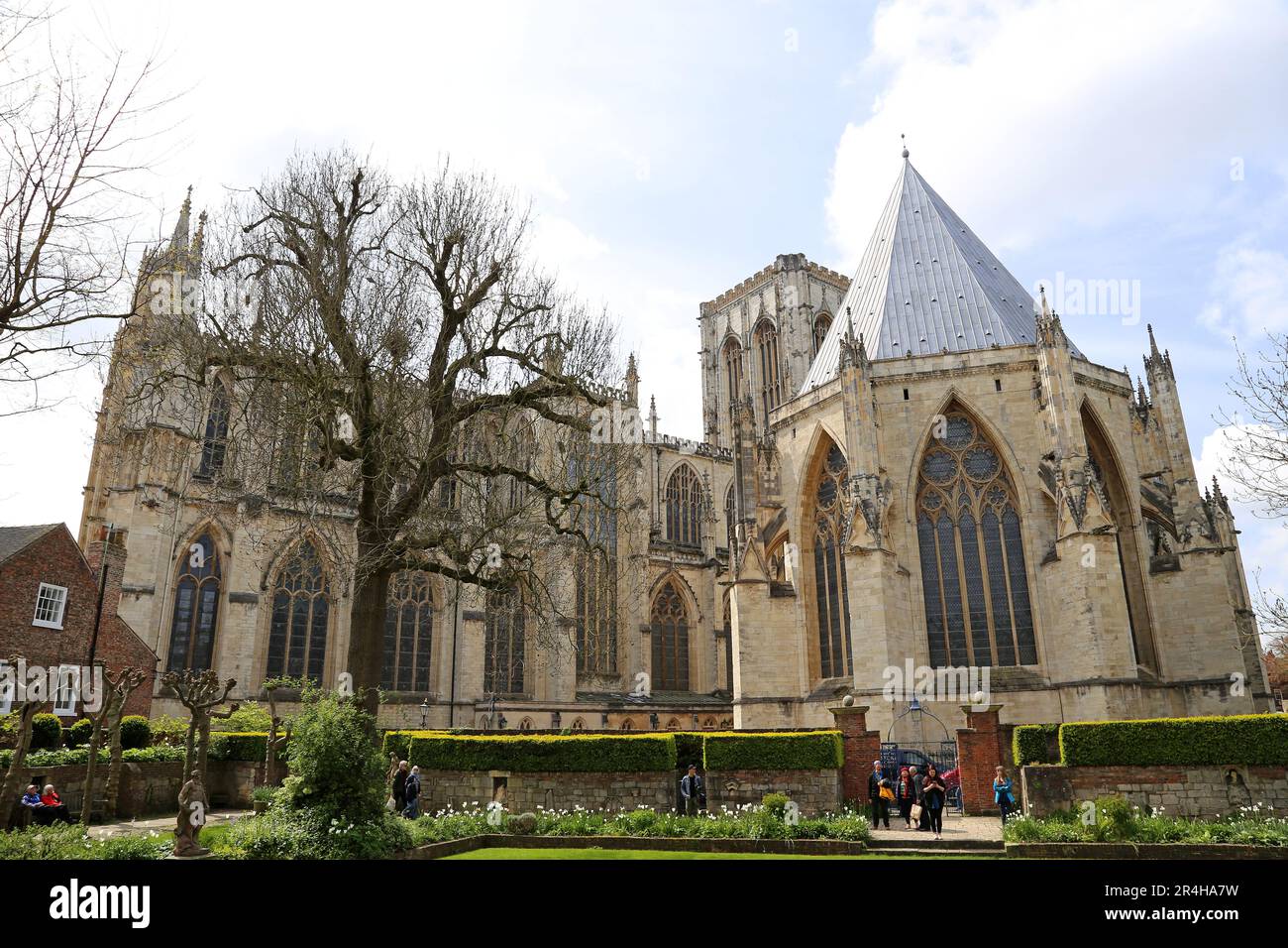 North facade and Chapter House, York Minster, Minster Yard, York, North ...