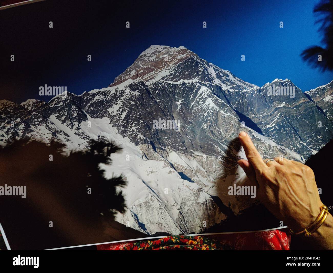 Kathmandu, Bagmati, Nepal. 28th May, 2023. A Nepali woman holds a photo ...