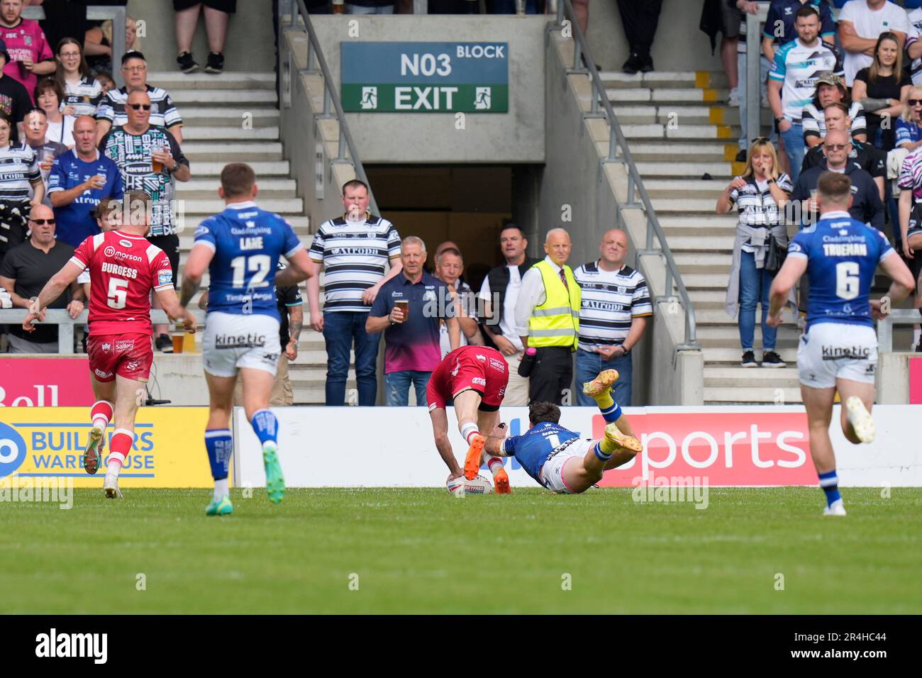 Ryan Brierley #1 of Salford Red Devils touches down for a try during ...