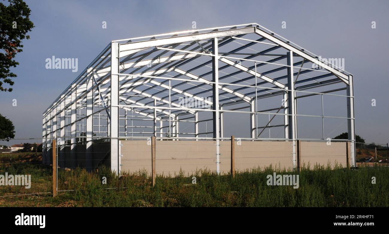New barn under construction Stock Photo - Alamy