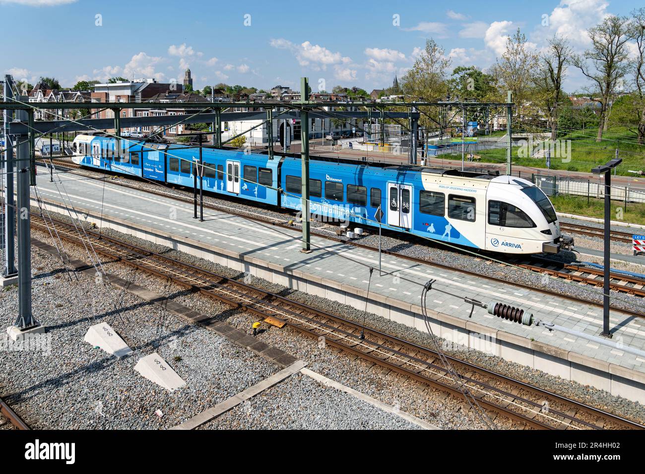 Blauwnet Stadler GTW train at Zwolle station Stock Photo - Alamy
