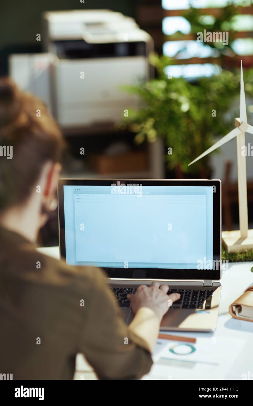 Woman writing email screen hi-res stock photography and images - Alamy